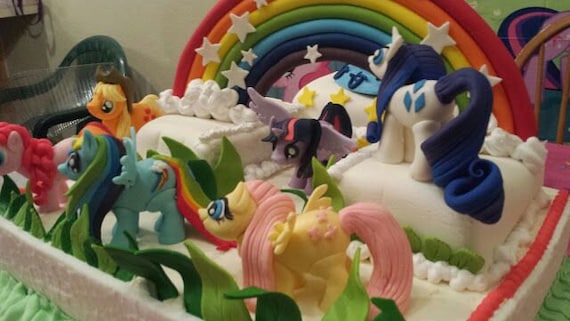 Rainbow Dash Cupcake Toppers