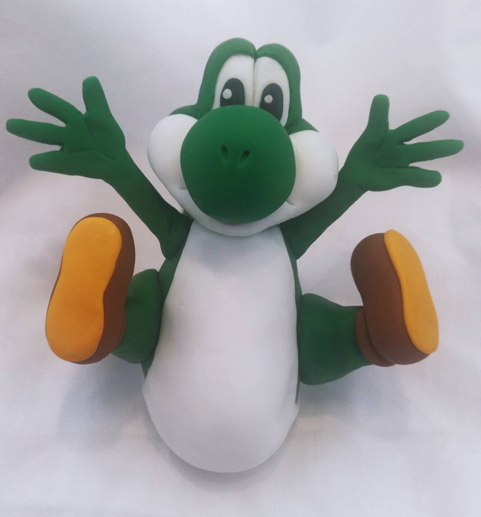 3D Yoshi jumping fondant topper. 5 tall. | Etsy