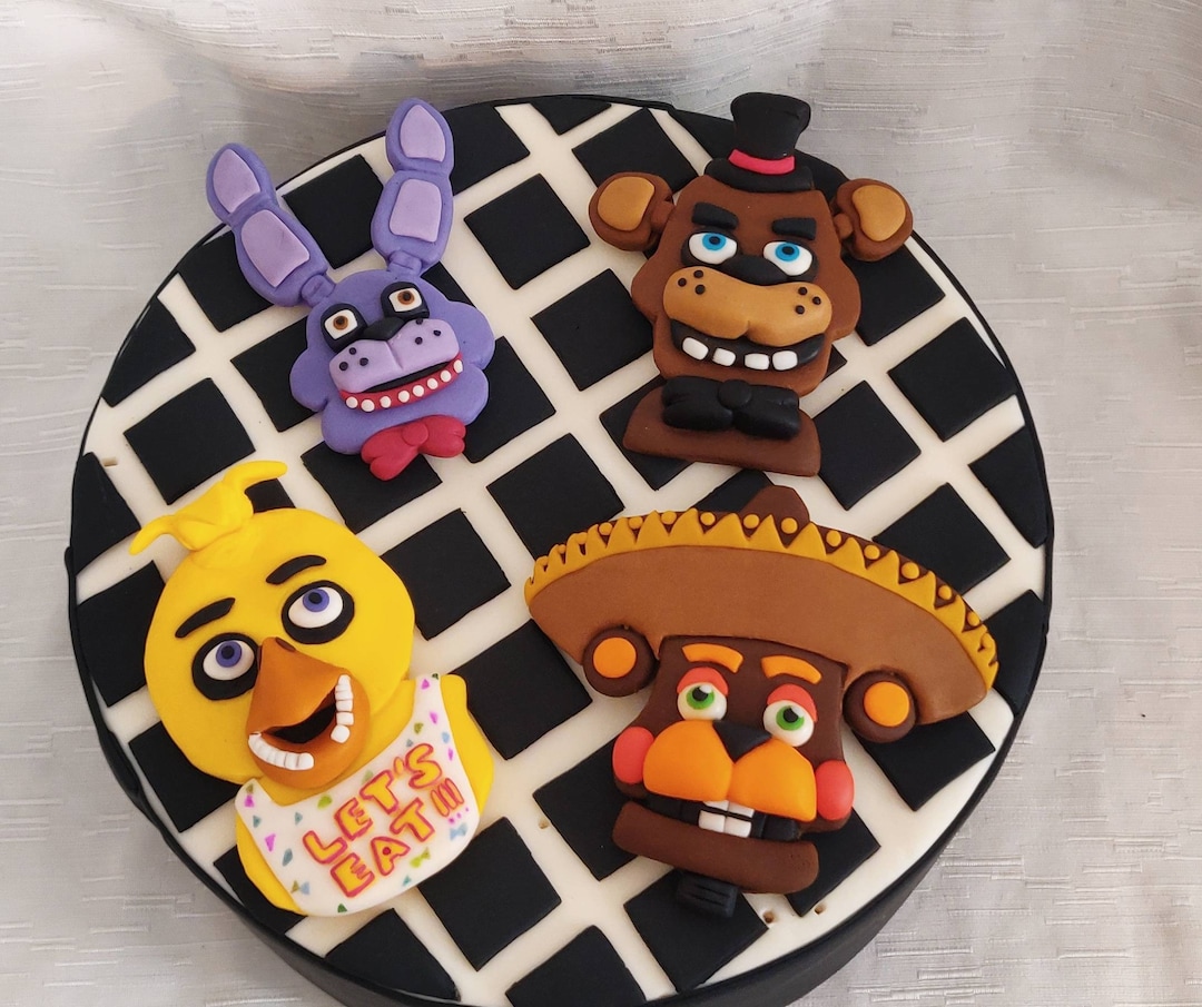 2D Fondant Toppers. Bonnie, Freddy, El Chip and Chica. Perfect for Your ...