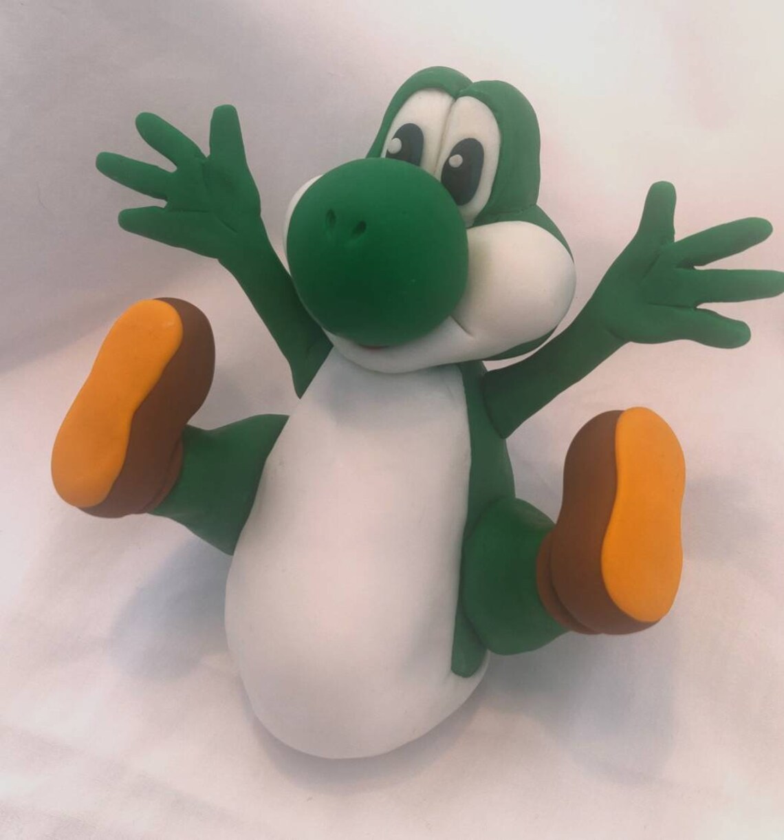 3D Yoshi jumping fondant topper. 5 tall. | Etsy