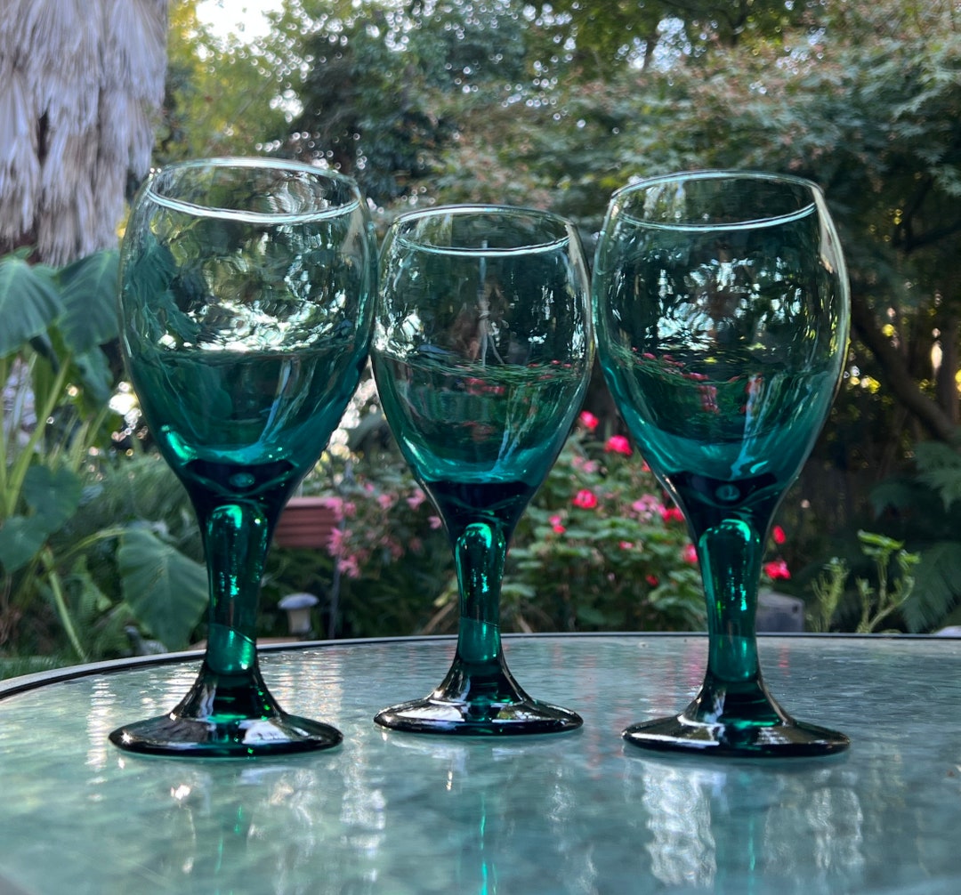 Libbey Water Glasses, Juniper Green Teardrop, Ten Ounce Glassware ...
