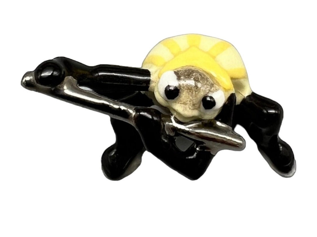 Hagen Renaker Figurine, Miniature Beetle With Flute, Bug Band ...