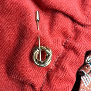 Winard Gold Plated Stick Pin, 1970s, Rosette Jewelry - Etsy