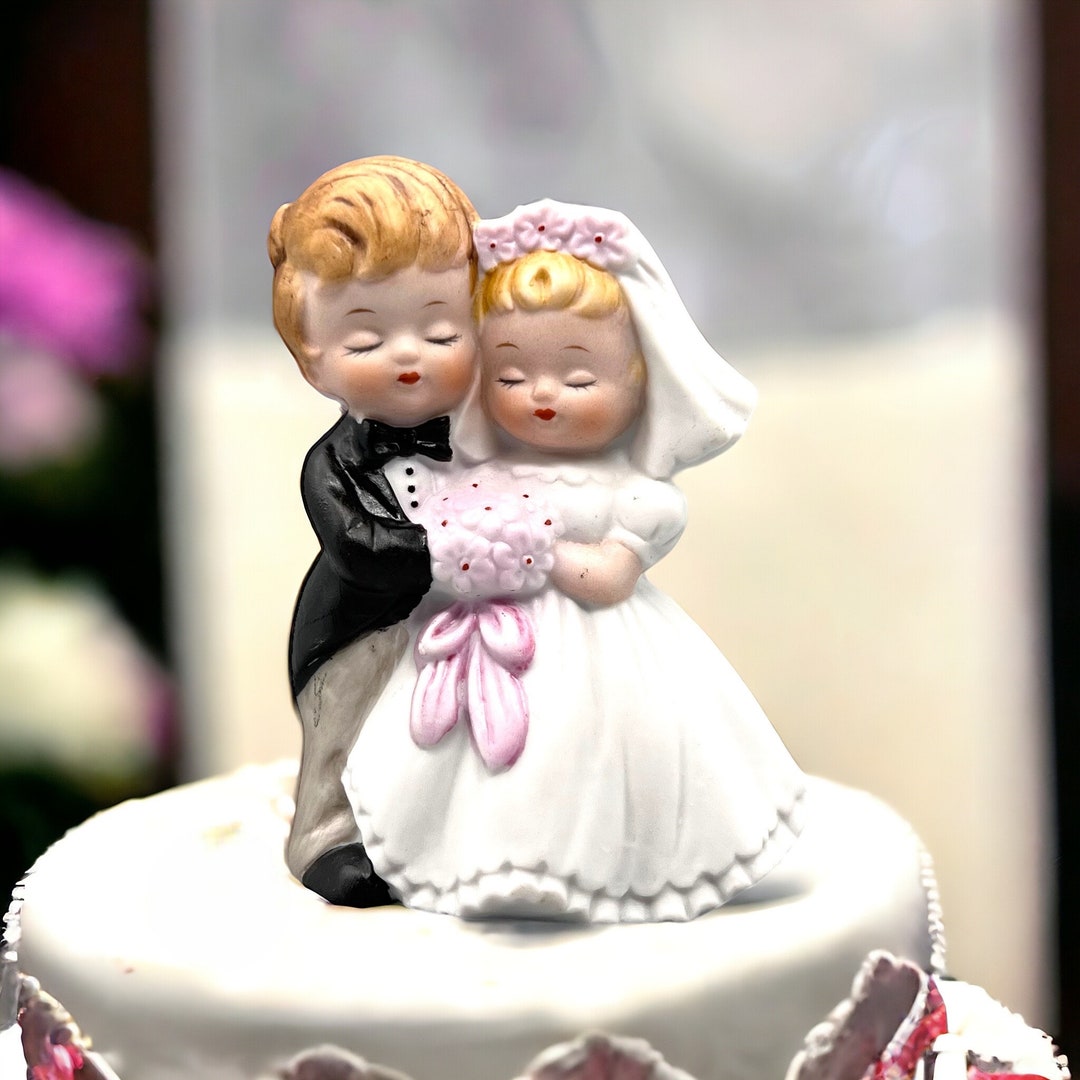 Vintage Bride & Groom Figure Wedding Cake Topper Statue Bisque ...