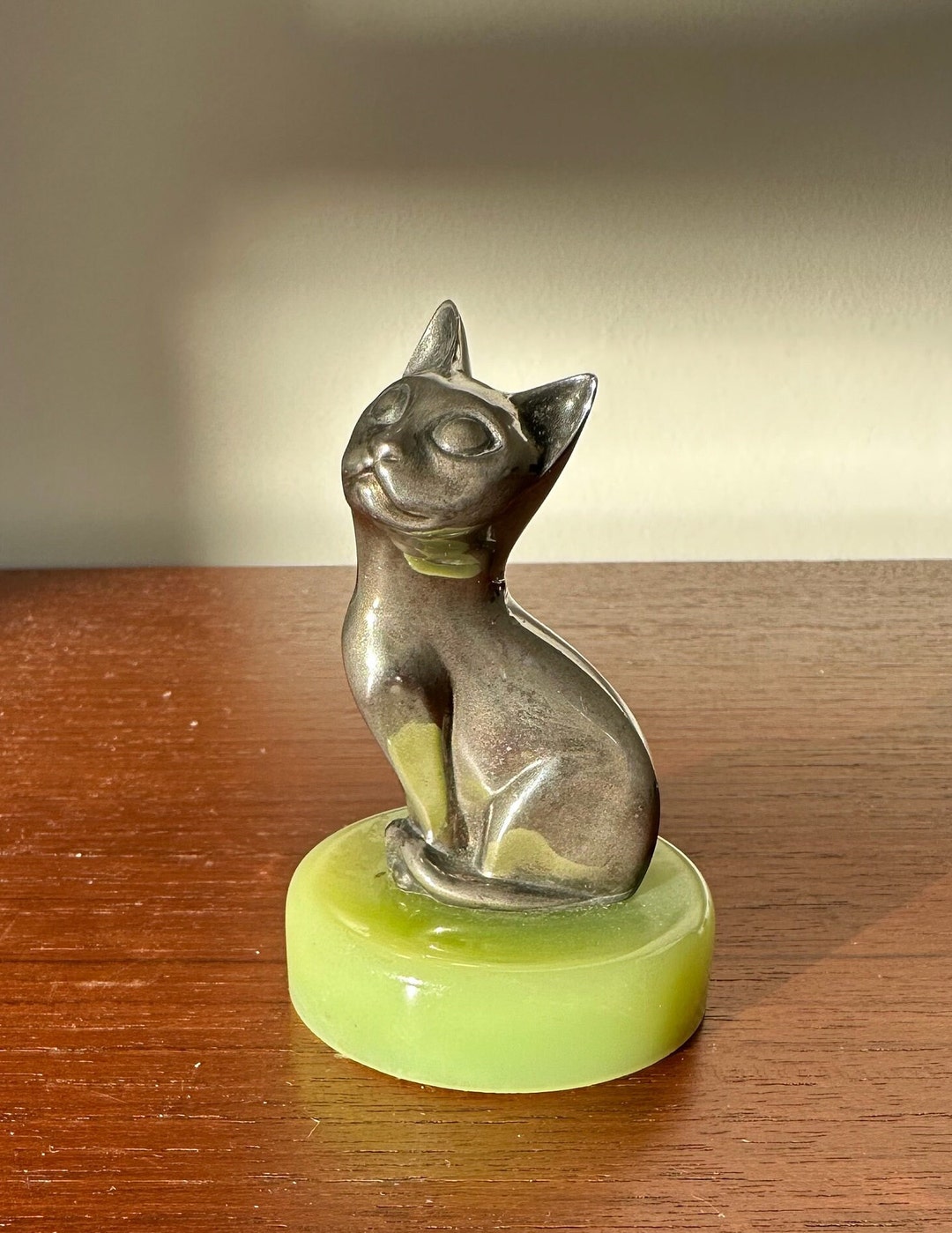 Beautiful Vintage Solid Silver Cat Figurine, on Green Bakelite or ...