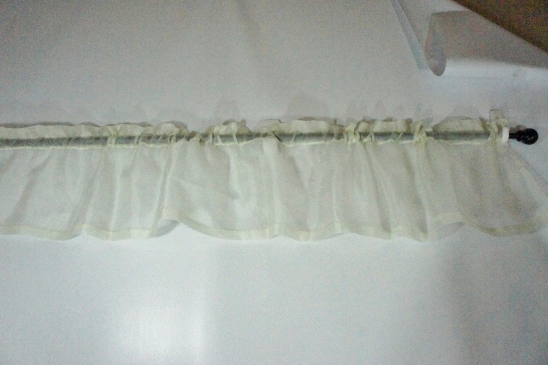Vintage Sheer Mint Green Valance 50 Wide X 10 1/2 Long Cottage Chic ...
