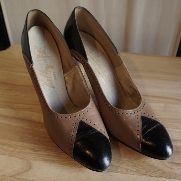 Spectator Pumps - Etsy