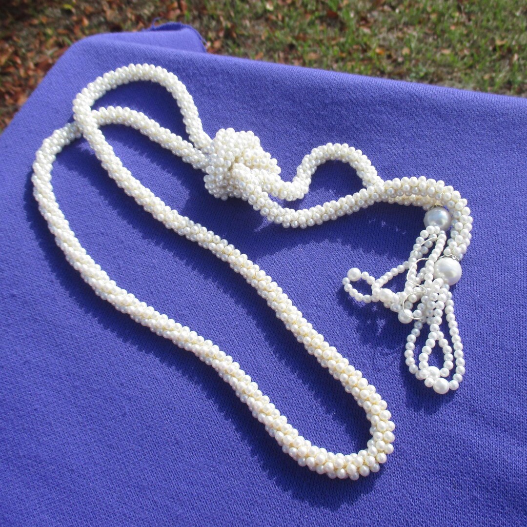White Faux Pearl Knotted Lariat Style Necklace TLC Loose Strands ...