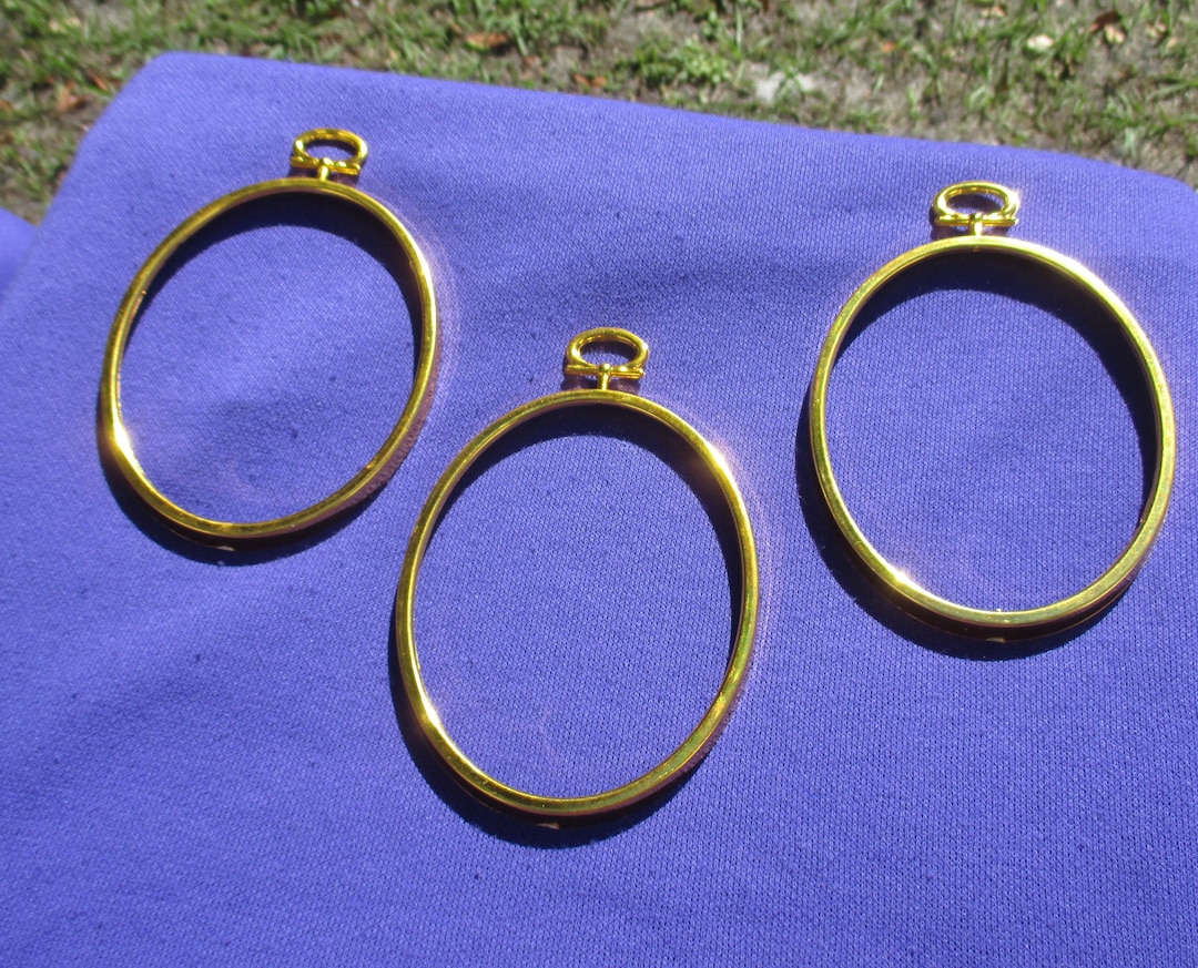 Lot of Gold Colored Oval Plastic Frames for Crafts No Covers or Backs ...