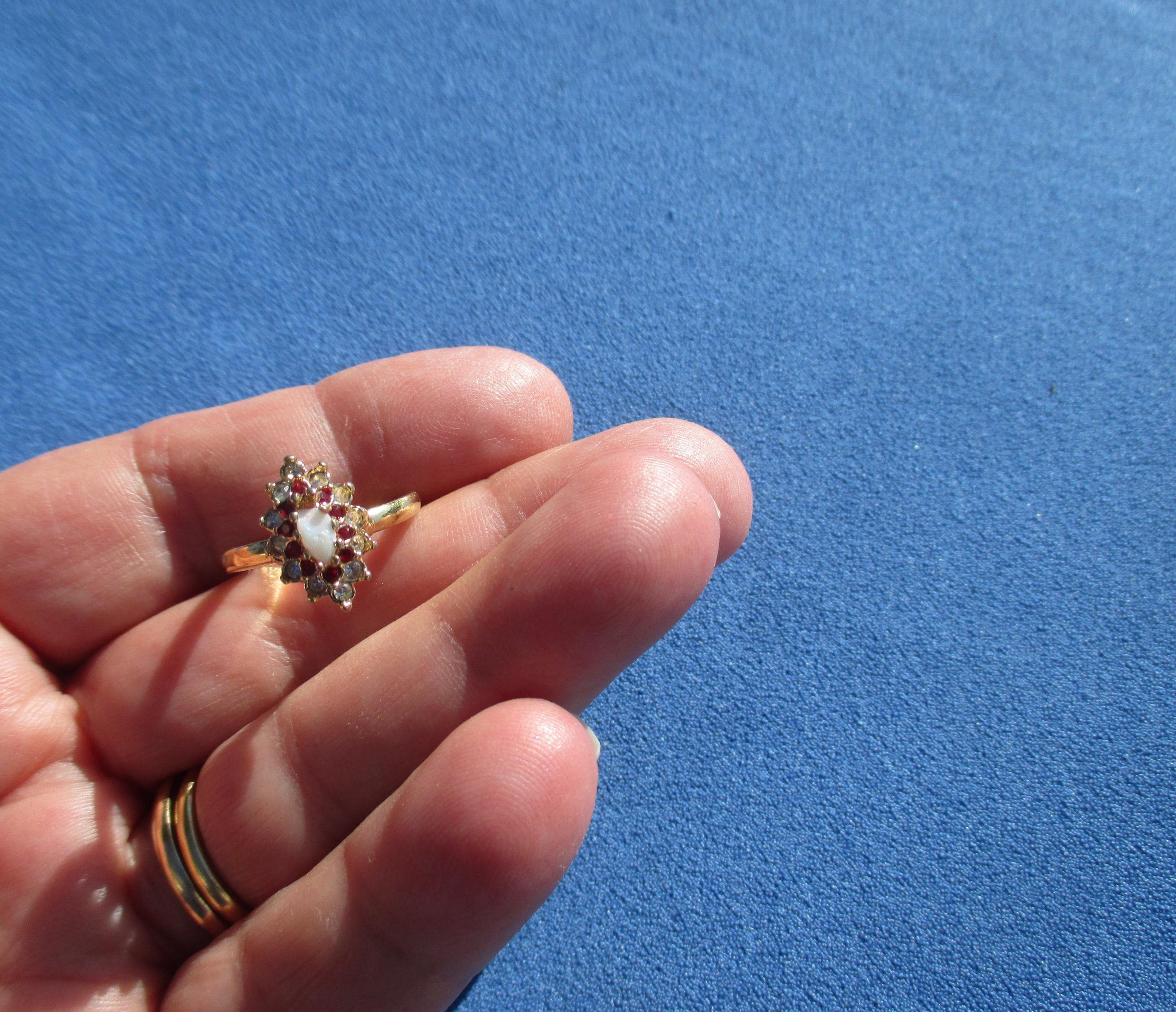 Vintage 18k Hge Ring - Etsy Vintage 18k Hge Ring - Etsy