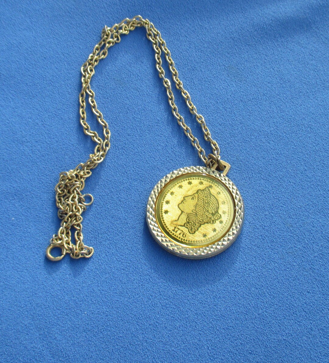 Commemorative 1776 Bicentennial Faux Coin Pendant Necklace - Etsy
