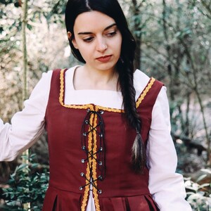 Early Medieval Linen Dress "agatha", Sleeveless Dress With Trim, Larp ...
