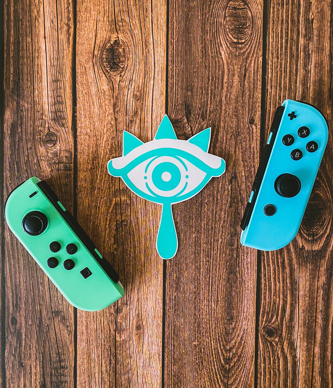 Crest of the Sheikah Eye Decal | Etsy