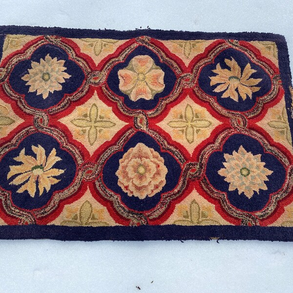 Primitive Hooked Rug - Etsy