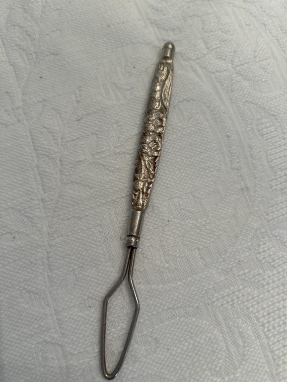 Antique Silver Plate Shoe Lacer and Button Hook - Gem