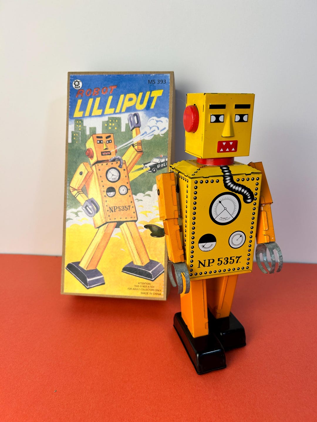 Vintage Tin Wind-up Walking Robot Toy - Etsy
