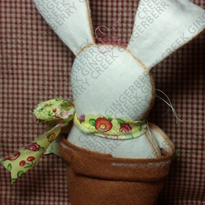 That Bloomin' Bunny Pattern #208 - Primitive Doll Pattern - Easter ...