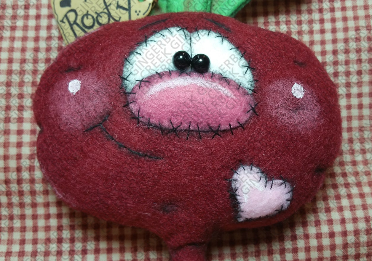 E-pattern - My Heart Beets for You Pattern #326 - Primitive Doll E ...