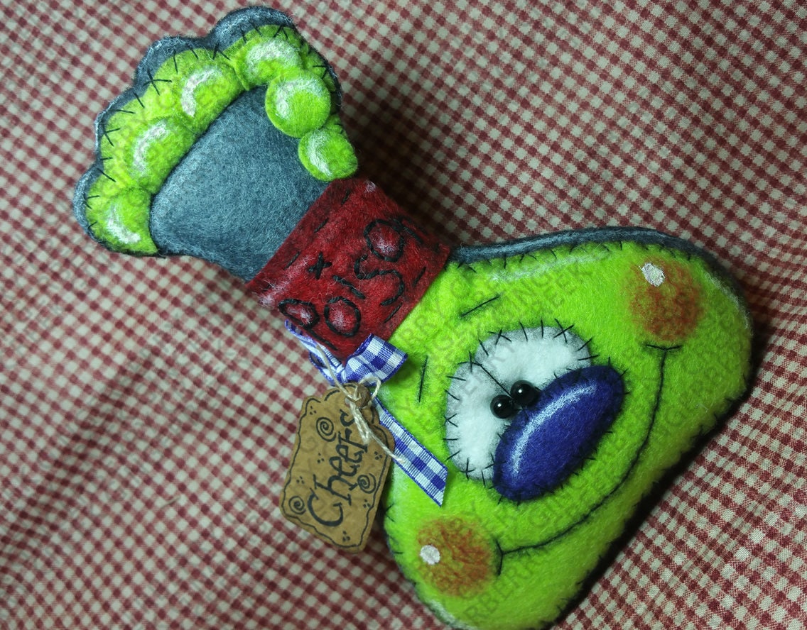 E-pattern - Pick Your Poison Pattern #289 - Primitive Doll E-pattern ...