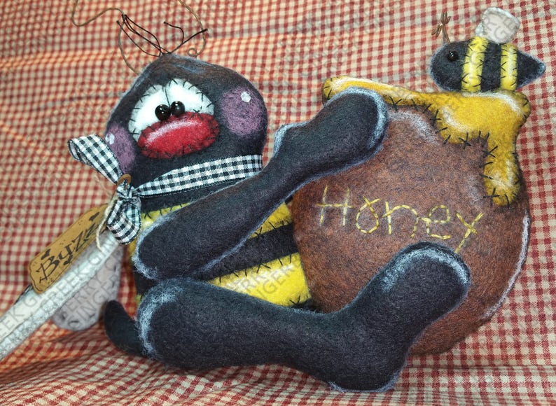 All Buzzed About Honey Pattern #261 - Primitive Doll Pattern - Summer ...
