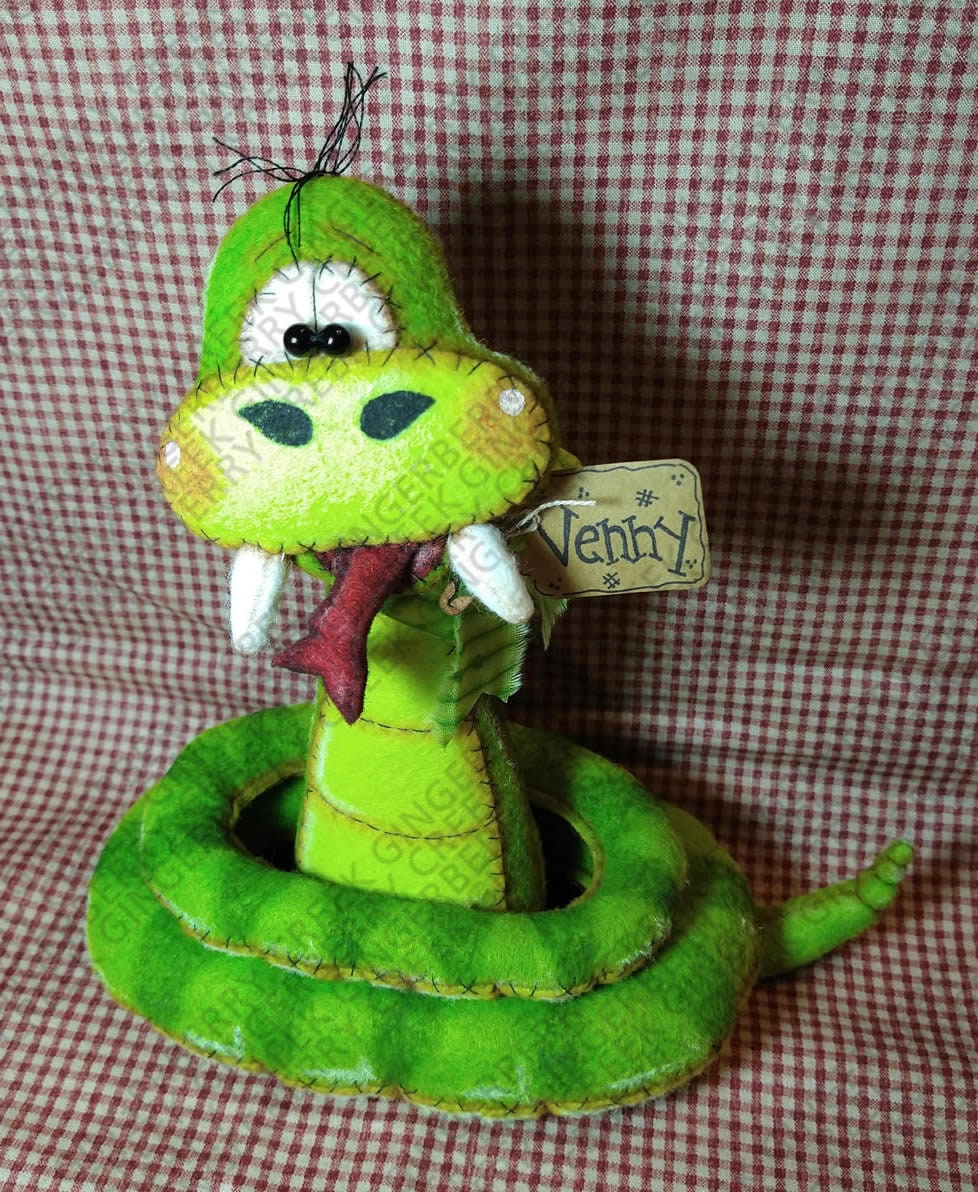Don't Throw a Hissy Pattern #343 - Primitive Doll Pattern - Snake ...