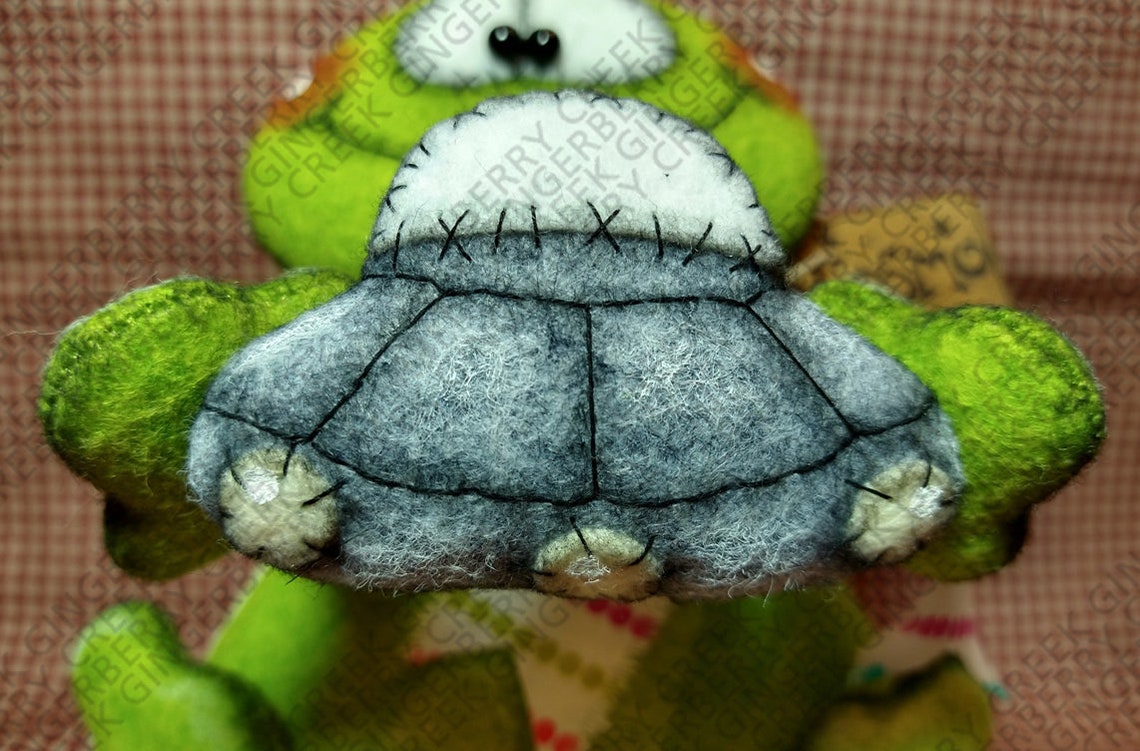 E-pattern - Little Green Munchkin Pattern #335 - Primitive Doll E ...