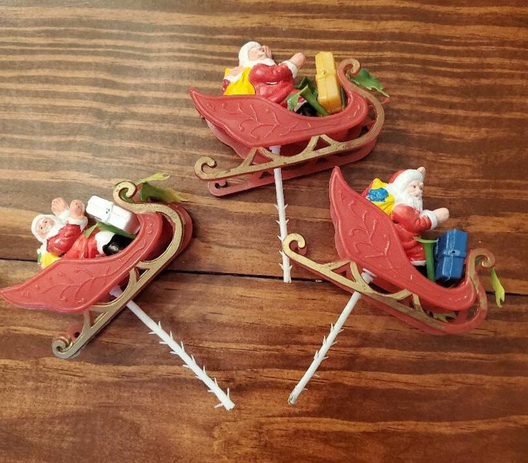 Vintage Santa in Sleigh Floral Picks, Set of 3 - Etsy