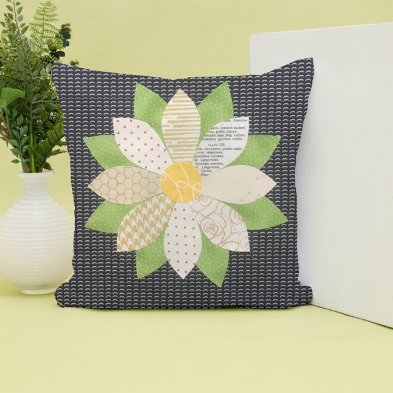 Fabric SVG File, Flower SVG, Raw Edge Applique Design, Cricut ...