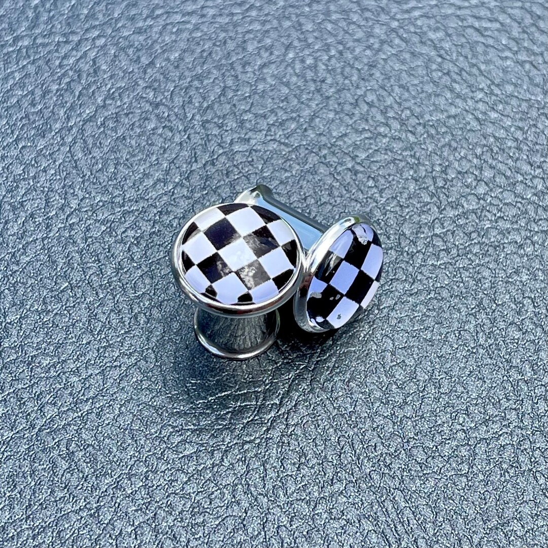 Black and White Checker in Silver Setting Plugs Gauges 8g 6g - Etsy