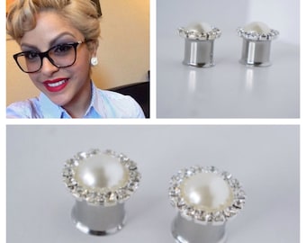 Pearl gauge earrings store