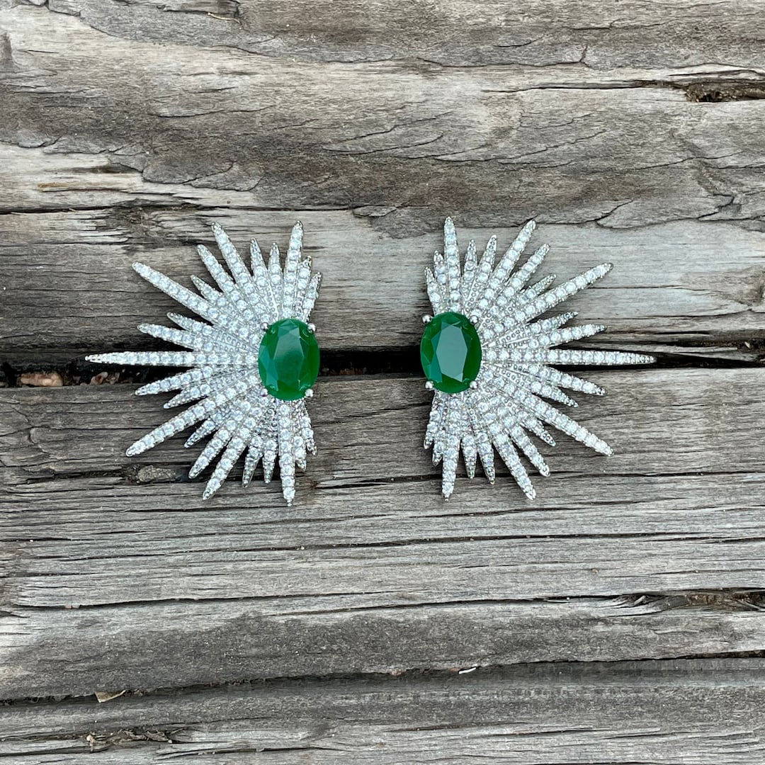 Silver Rhinestone Starburst Plugs: Emerald Stone Gauges - Etsy