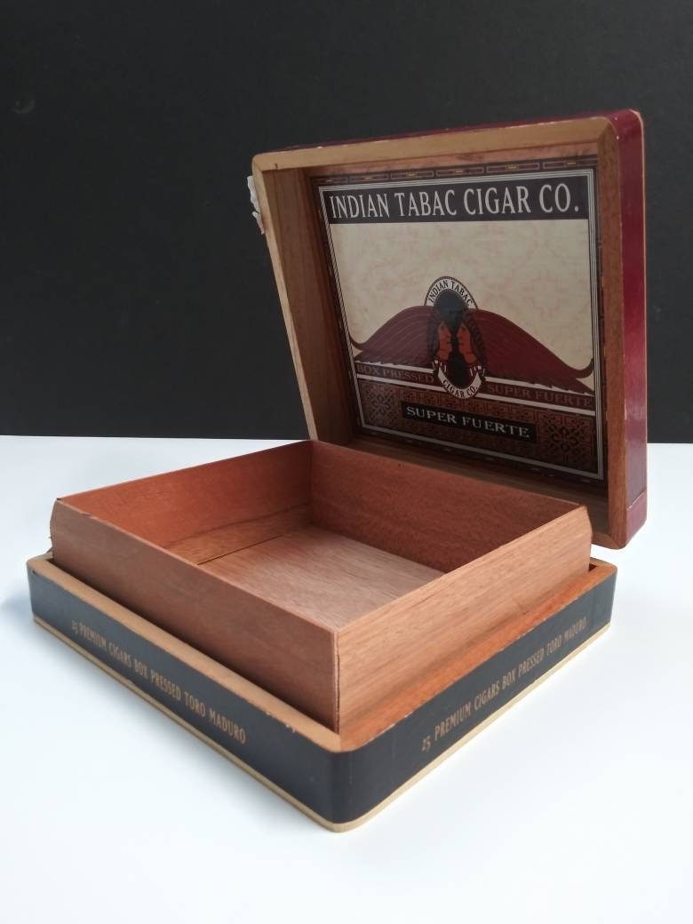 Wooden Cigar Indian for sale | Only 3 left at -70%