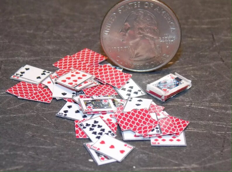 Dollhouse Miniature Playing Cards & Box 1:12 One Inch Scale B182 Dollys ...
