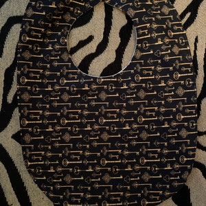 Reversible Boutique Baby Bib Alice in Wonderland bib baby | Etsy