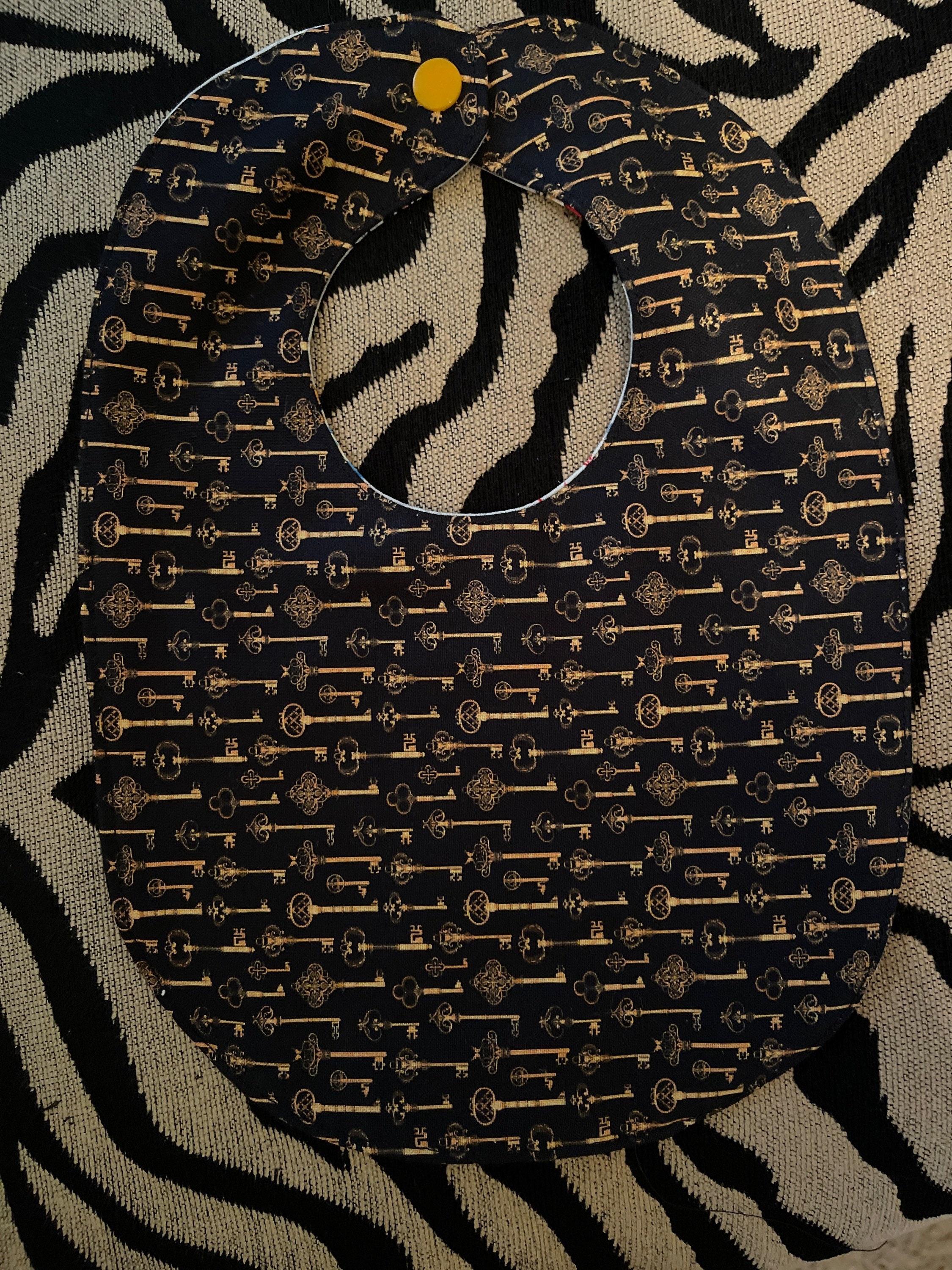 Reversible Boutique Baby Bib Alice in Wonderland bib baby | Etsy