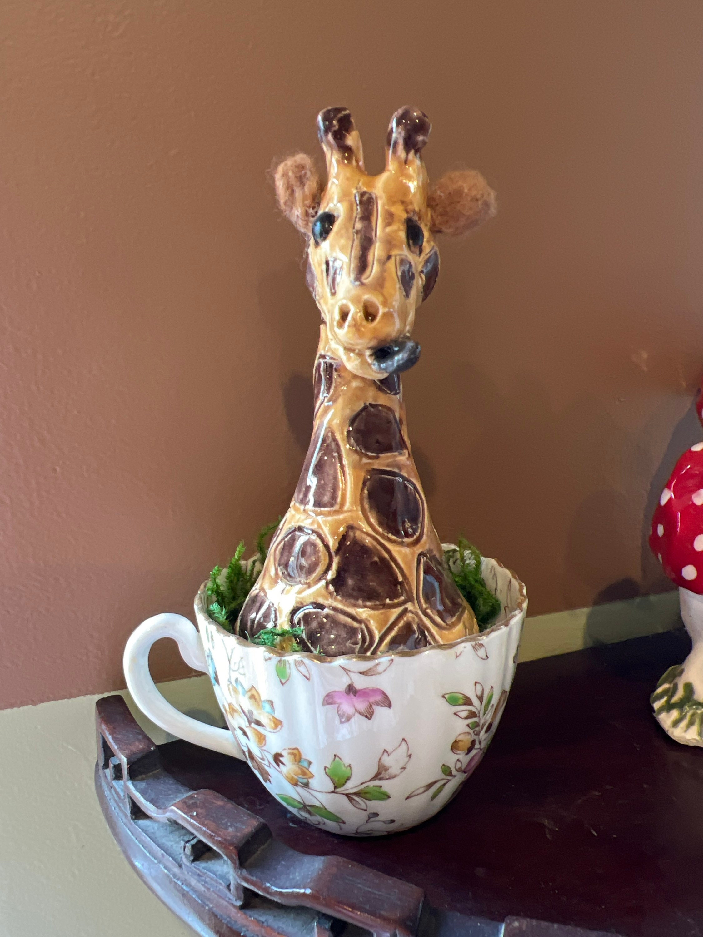 Teacup Giraffe