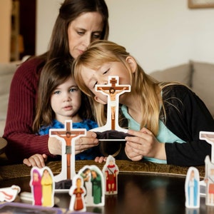 Stations of the Cross Pray and Play Set by Saintly Heart and Brother ...