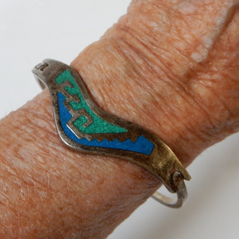 Latch Bracelet - Etsy