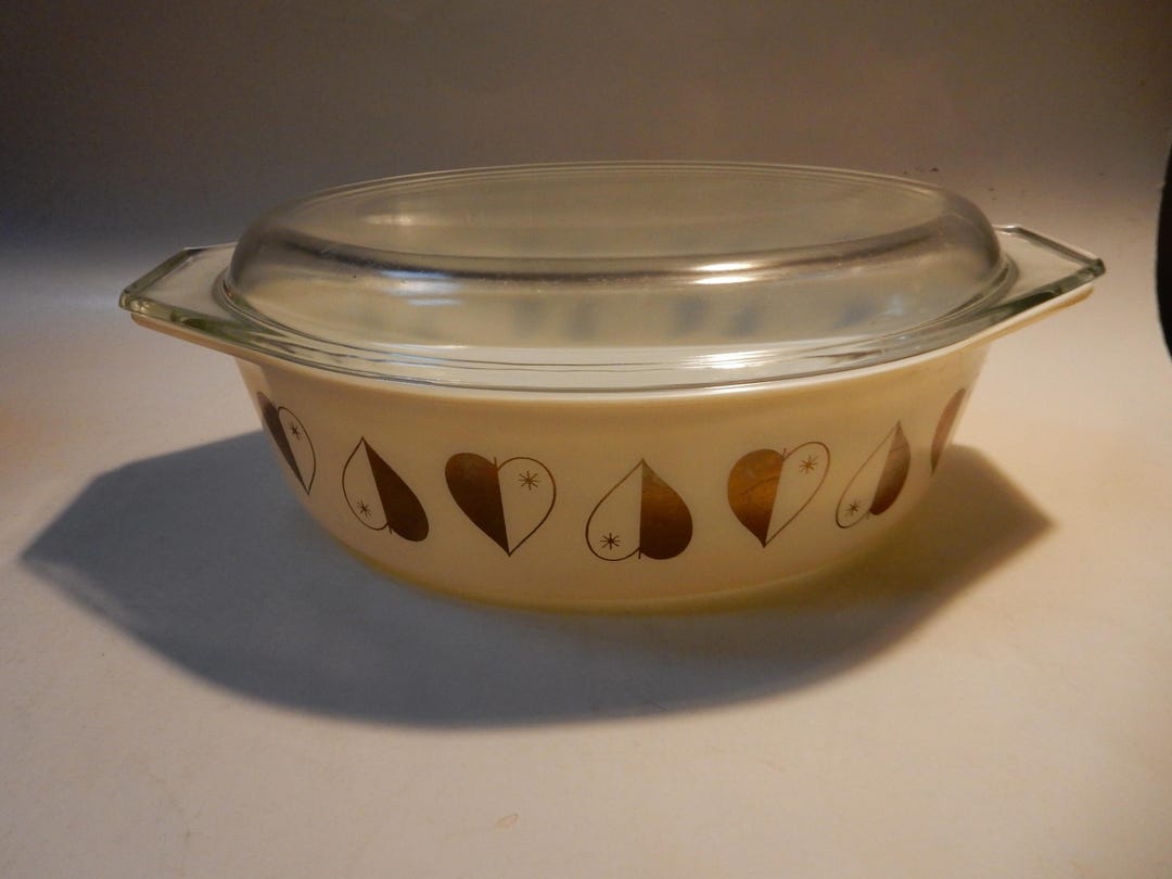 Pyrex Golden Hearts 1959, 2 1/2 Quart Covered Casserole - Etsy