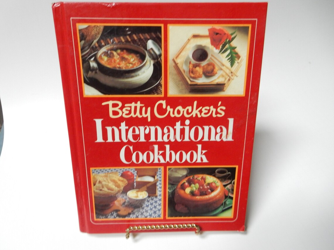 Betty Crocker's International Cookbook 1980 | Etsy