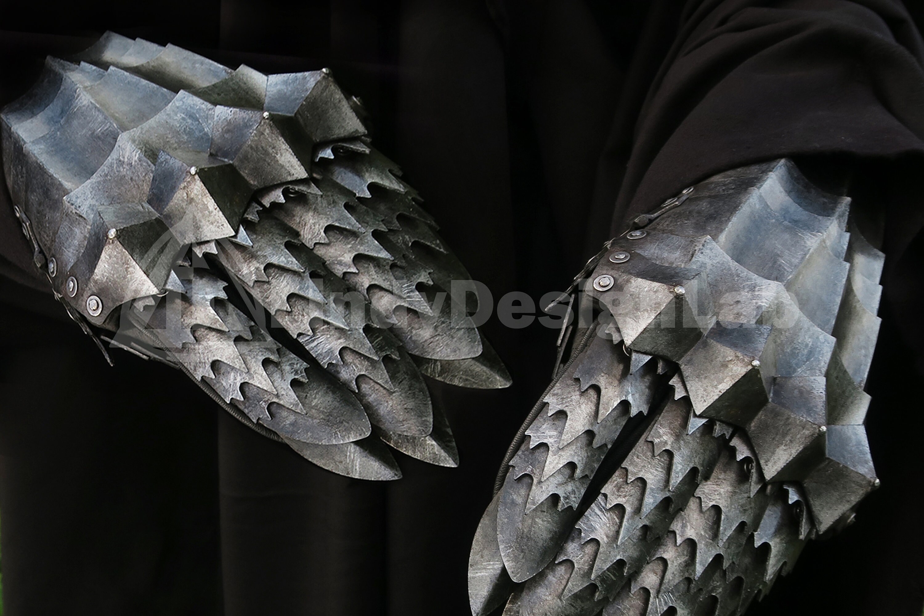 Ringwraith Gothic Gauntlets 3D Model - Etsy UK