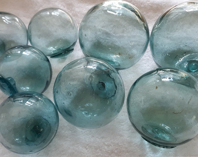 Cobalt Blue and White Floats, Set of 5 Blown Glass Balls, 2.75" Garden ...
