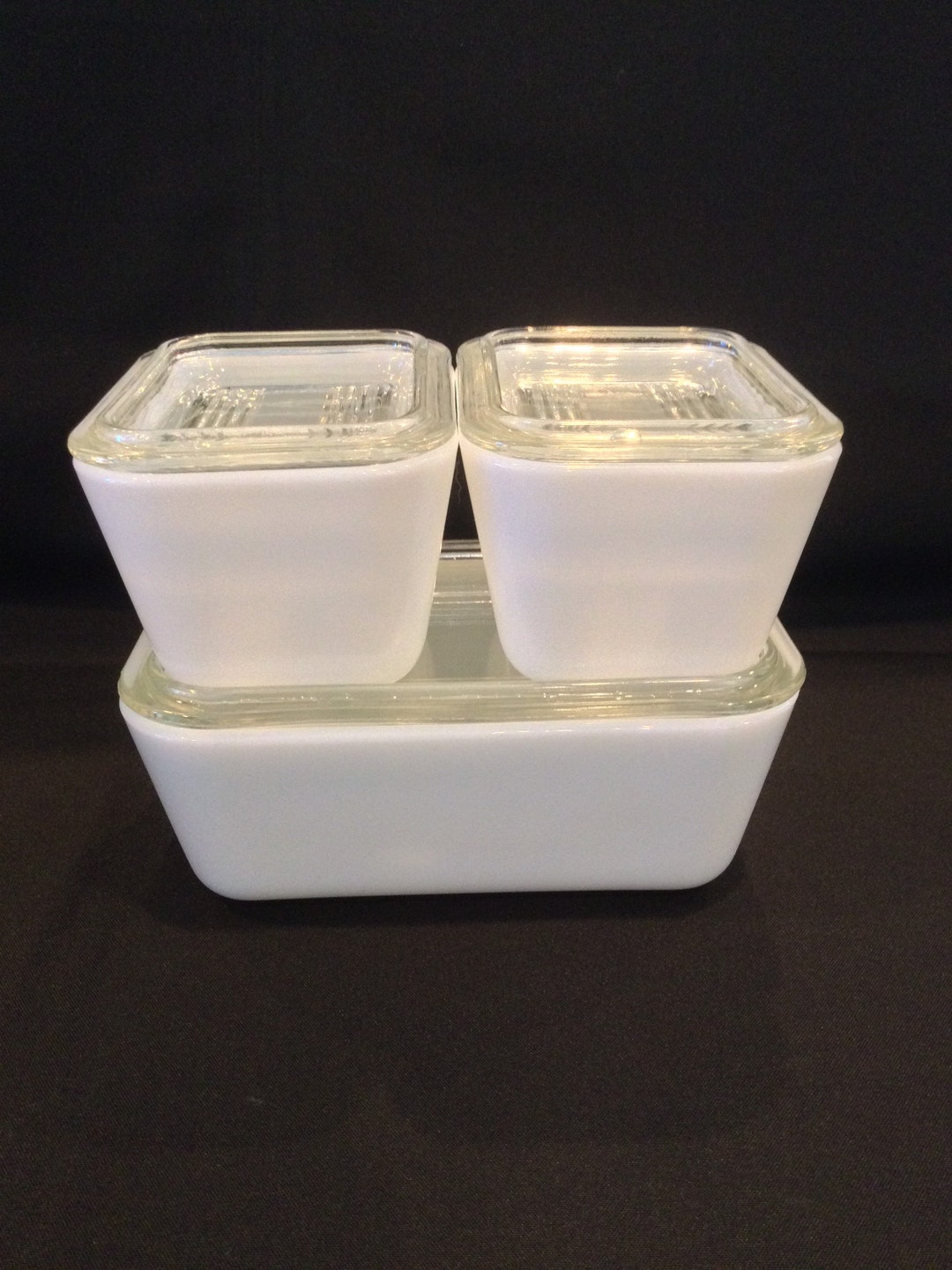 Vintage Pyrex, Opal White, 3 Refrigerator Dishes-lids - Etsy