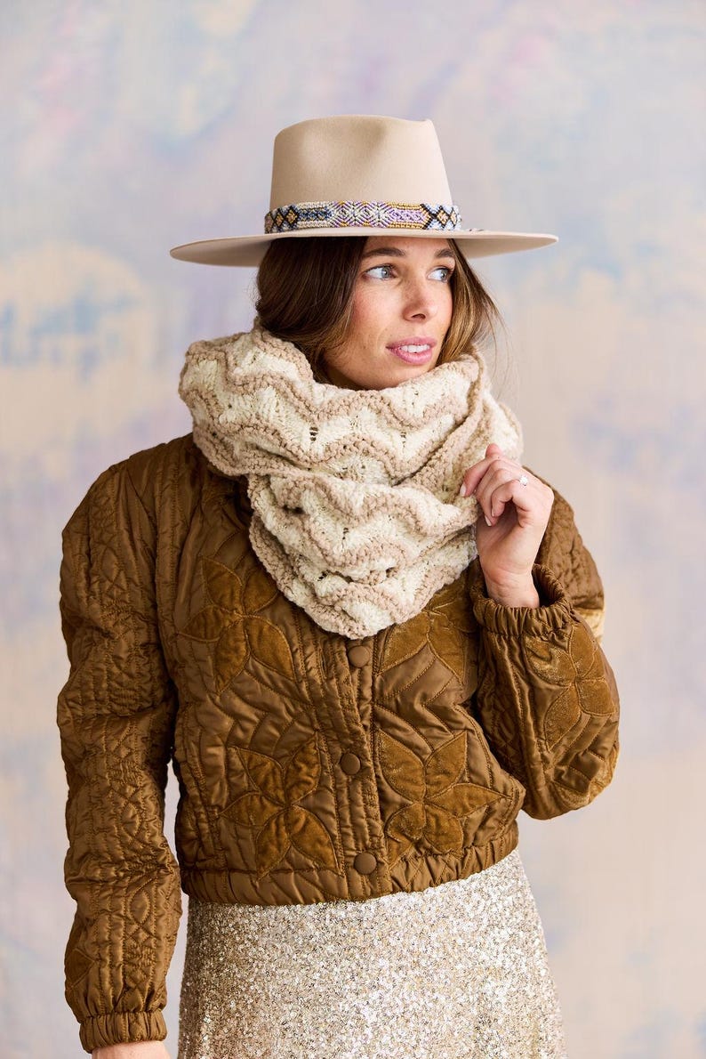Take Me West Cowl Pattern - Etsy