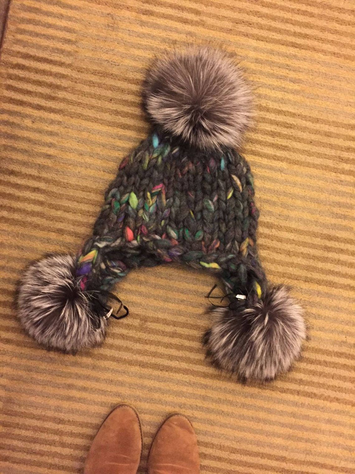 Pom Bomb Hat PATTERN // Knitting Pattern for Women Hat | Etsy