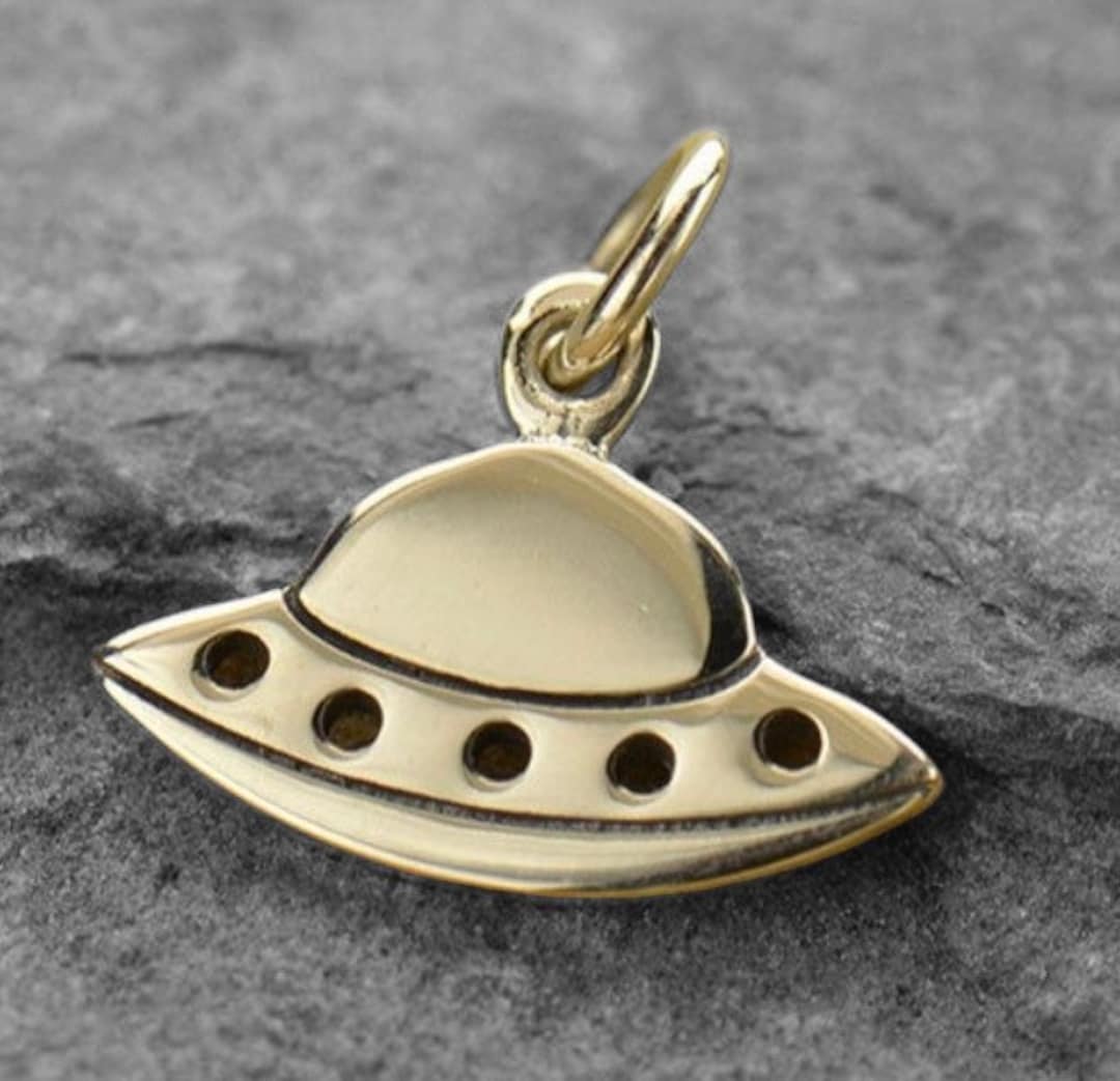 Sterling Silver Flying Saucer Charm - Flat, Alien Spaceship, Space ...