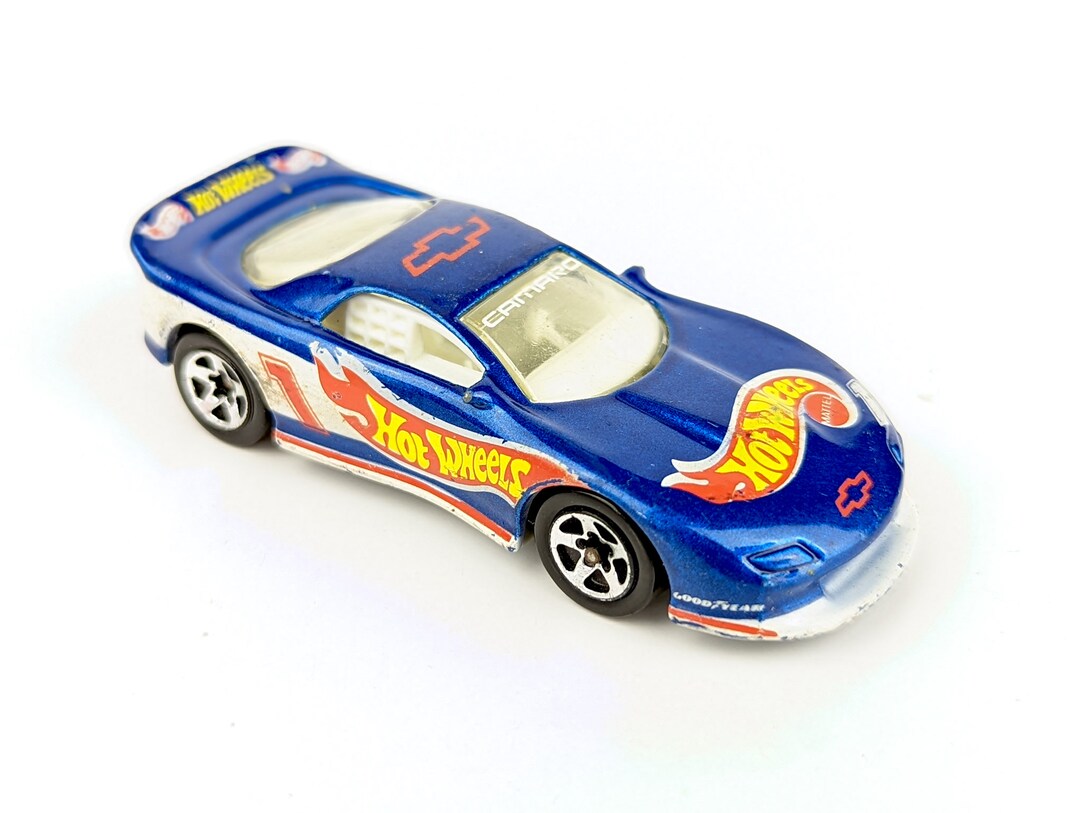 Hot Wheels 1993 Race Team Chevy Camaro 1:64 Scale Diecast Race Car ...
