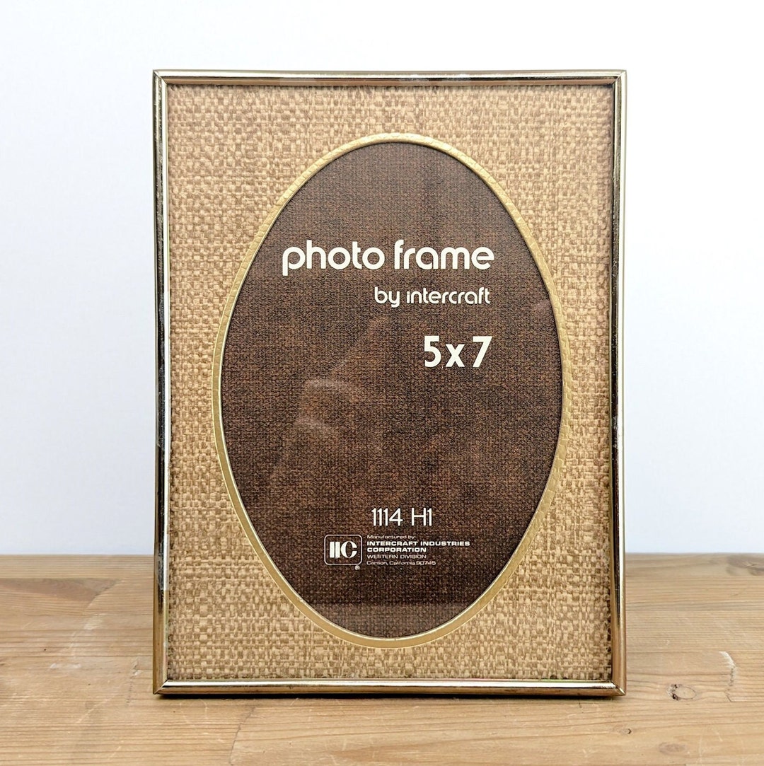 Minimalist Slim Front Gold Tone Metal Picture Frame, 5x7 Vintage 70s ...