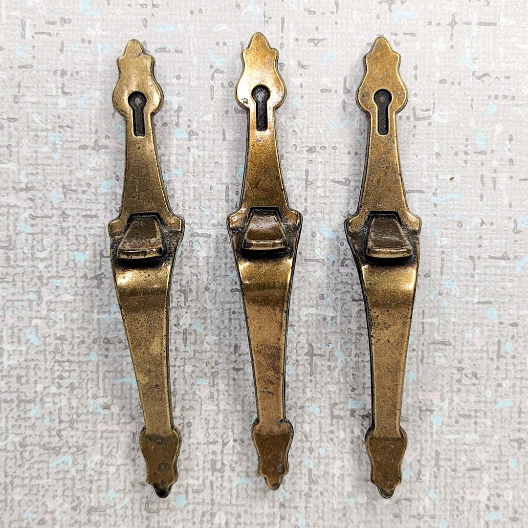Vintage Set of 3 Vertical Metal Drawer Handles With Faux - Etsy