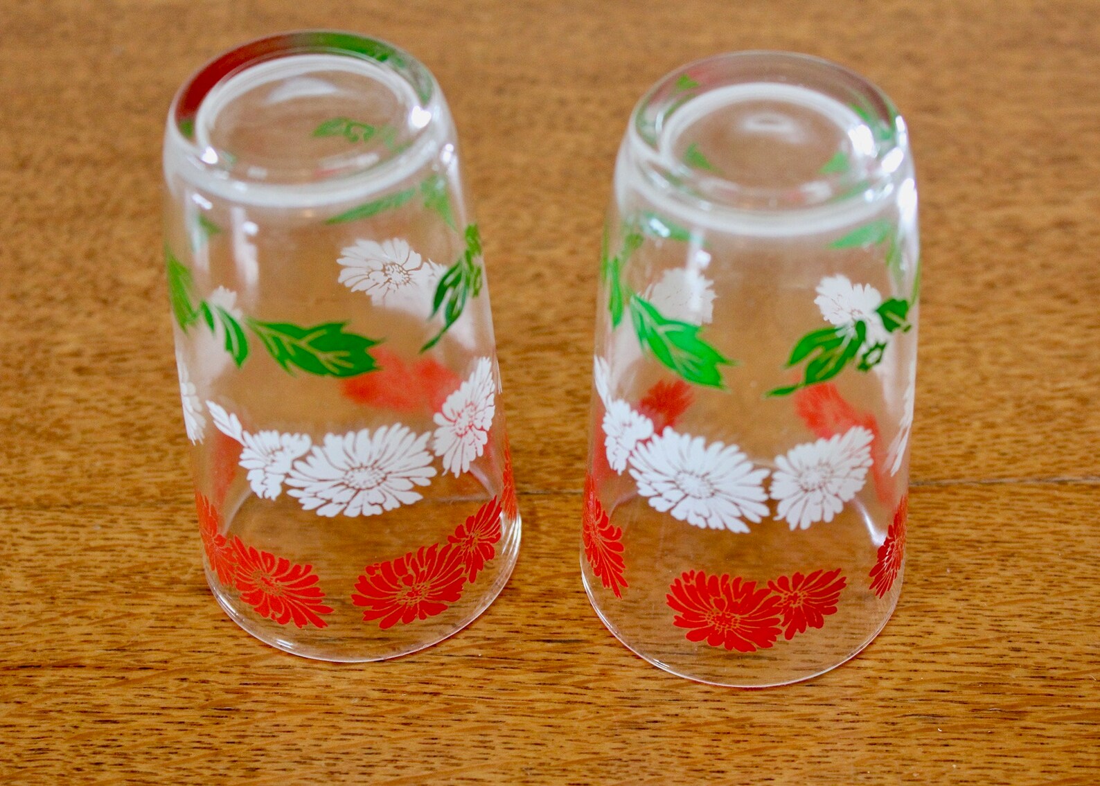 Pair of Vintage Swanky Swigs Chrysanthemum Juice Classes Red | Etsy